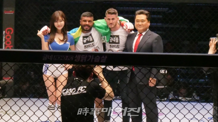 로드FC 052 '한국인킬러' 브루노 미란다 1R TKO승, 인플레이게임 시상