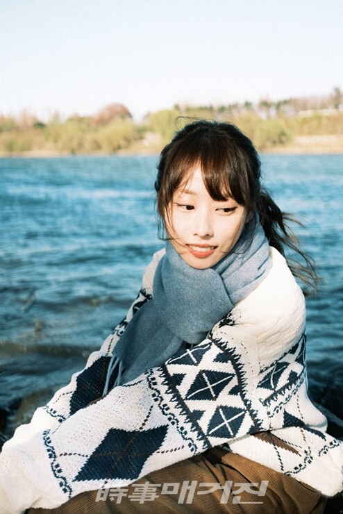 싱어송라이터 윤새(Yunsae), 자작곡 ‘우주를 넘어’ 발매